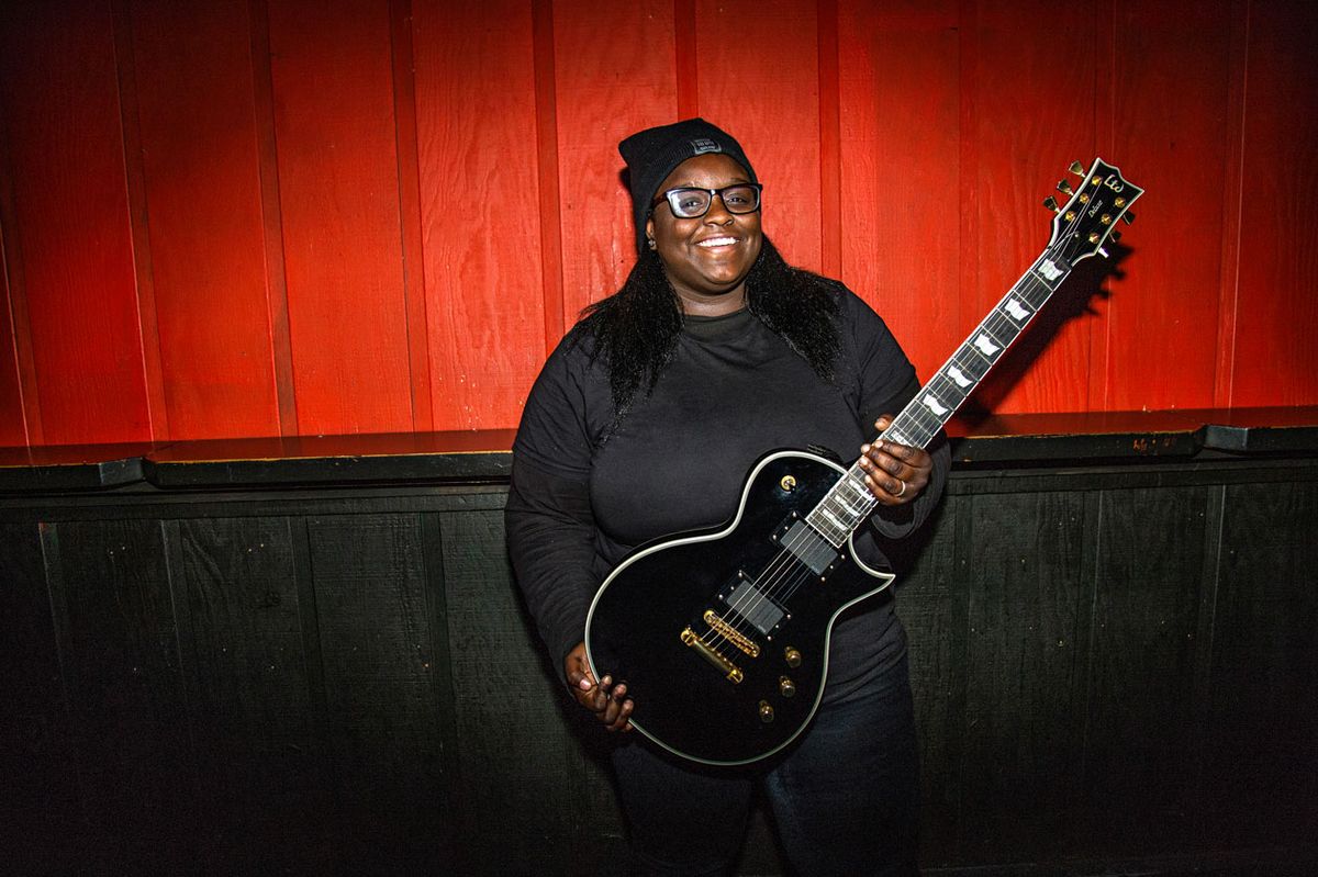 Tetrarch’s Diamond Rowe: Flamethrower - Premier Guitar