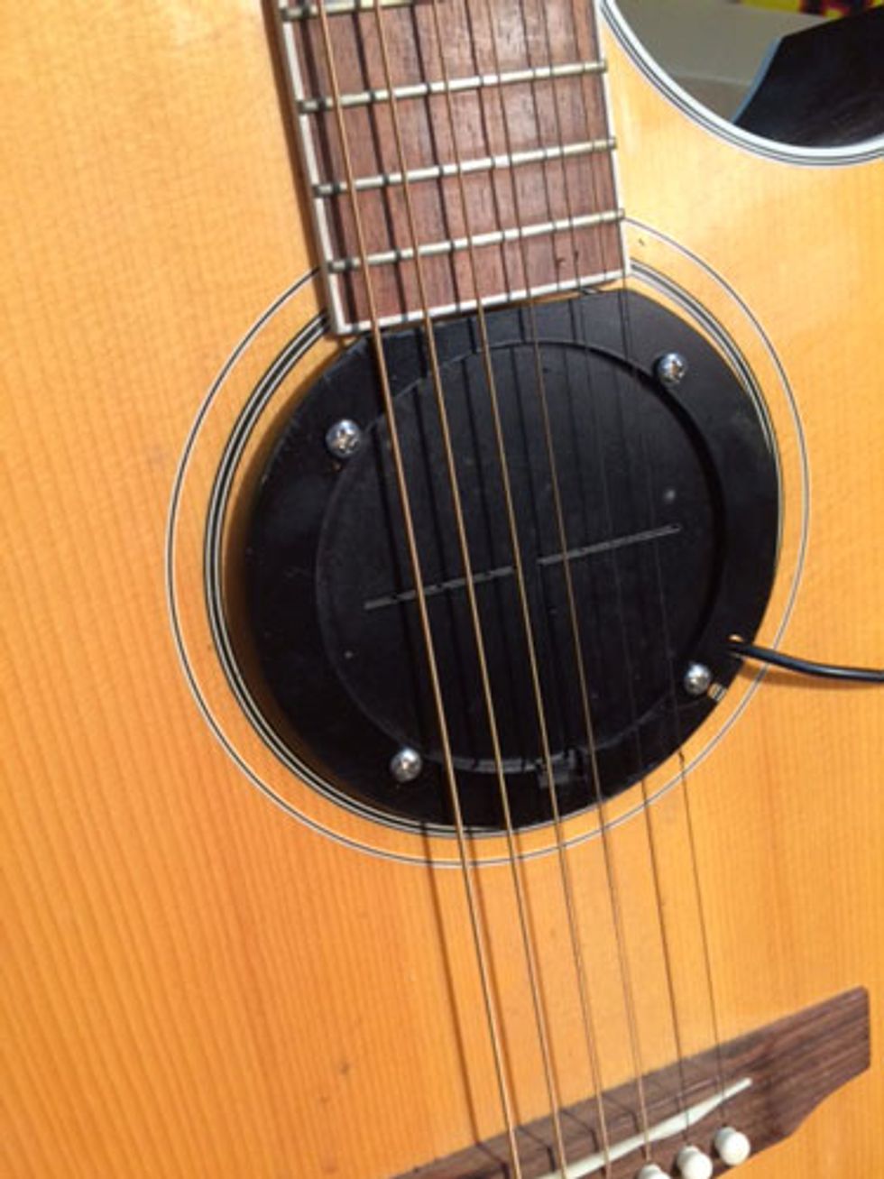 Lace Releases Aluma Disc Acoustic Soundhole Pickup - Premier Guitar