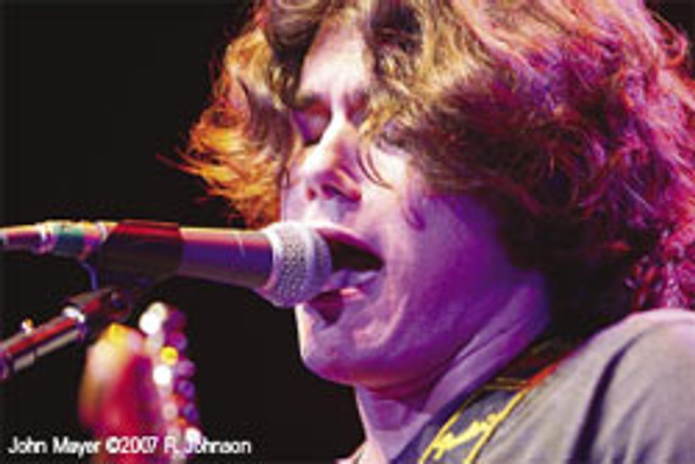 Right Hand Man: René Martinez - Premier Guitar