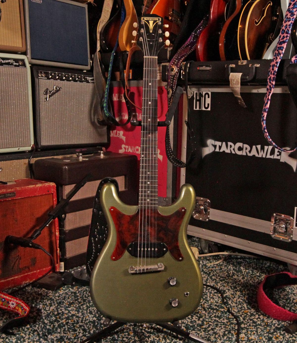 Satellite Coronet - Premier Guitar