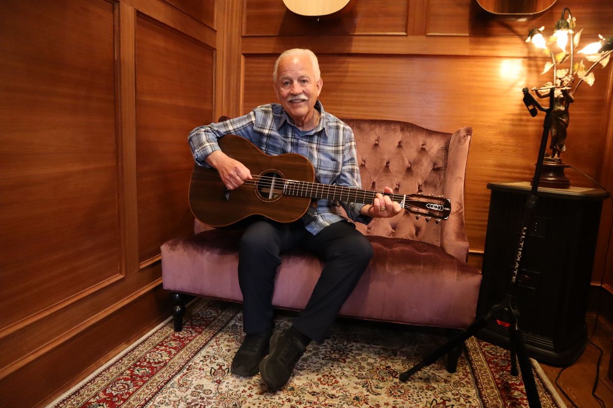 Breelove and Bedell Guitars’ Tom Bedell Tells the “Story of the World” on Clinic Tour - Premier ...